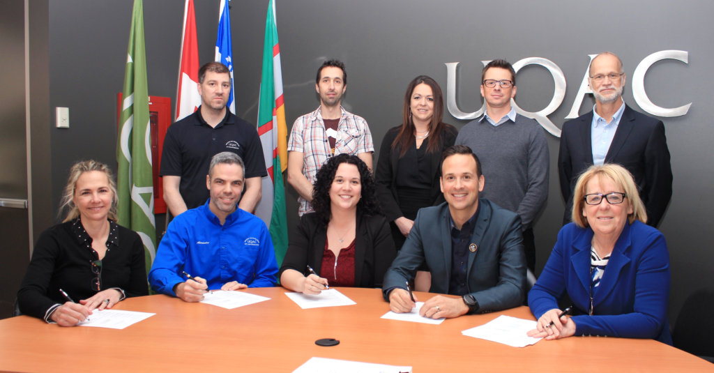 Les employés de soutien de l’UQAC renouvellent leur convention ...