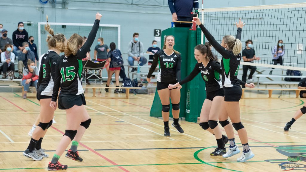 Volleyball féminin : un début de saison parfait pour les Inuk – UQAC