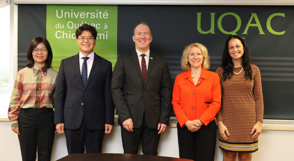 L’UQAC et la TUT procèdent à la signature d’une lettre d’entente officielle – UQAC